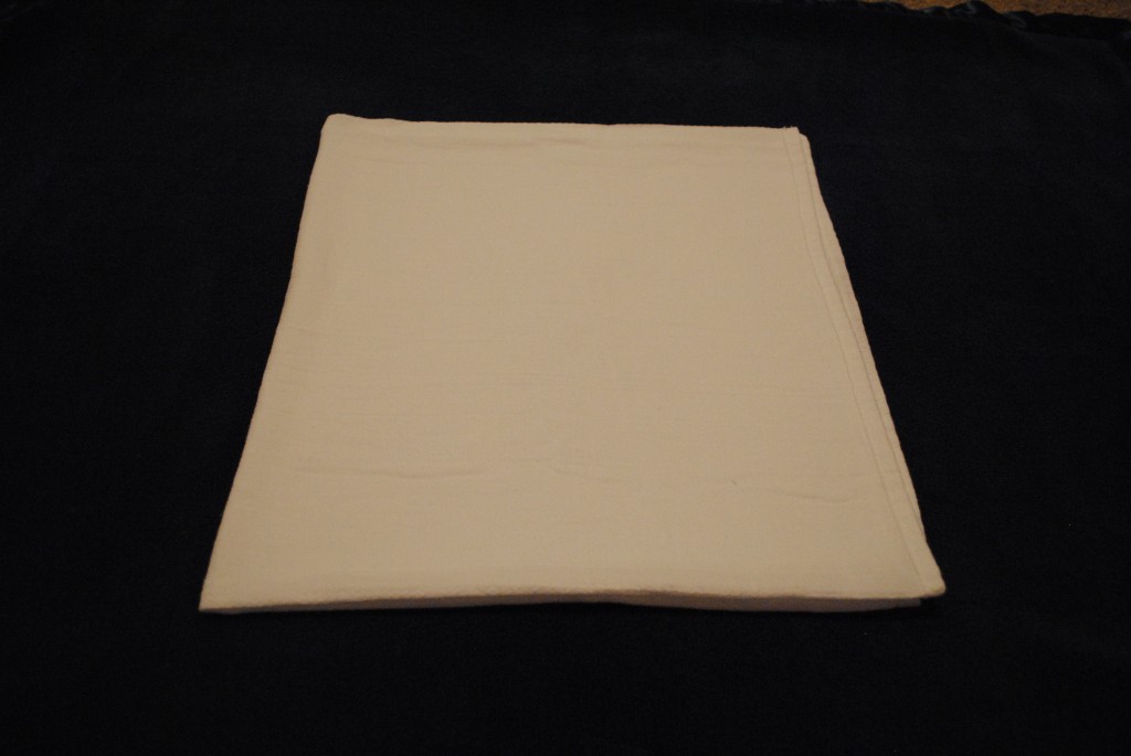 My Mommy Diaries − How to fold a flat coth diaper: Origami and Kite fold